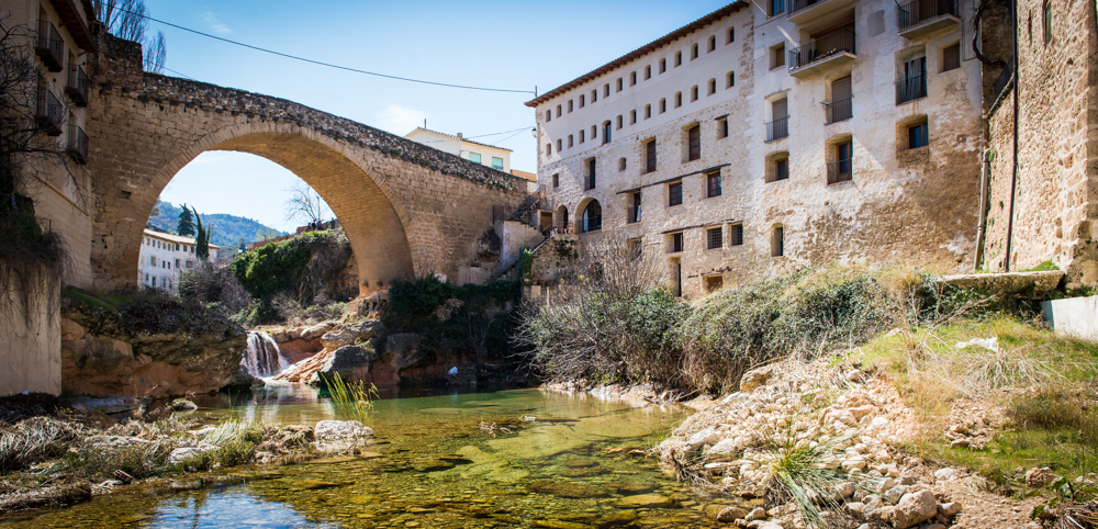 Beceite, Matarraña, Beseit, Matarranya: Arcos, portales, puentes ...
