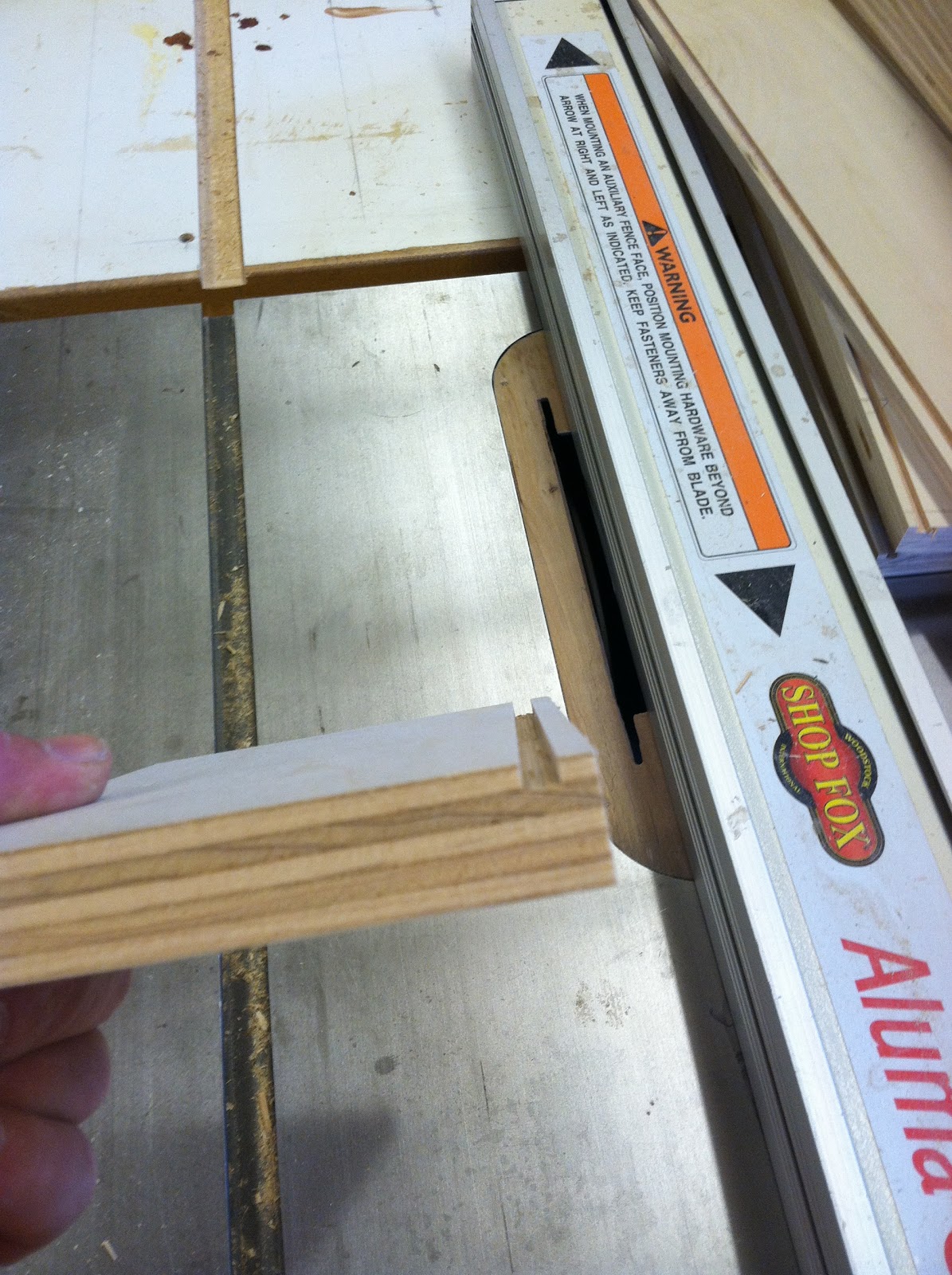 RusticWorks - Wood Working Photo Journal: Norm Abrams Style Router Table