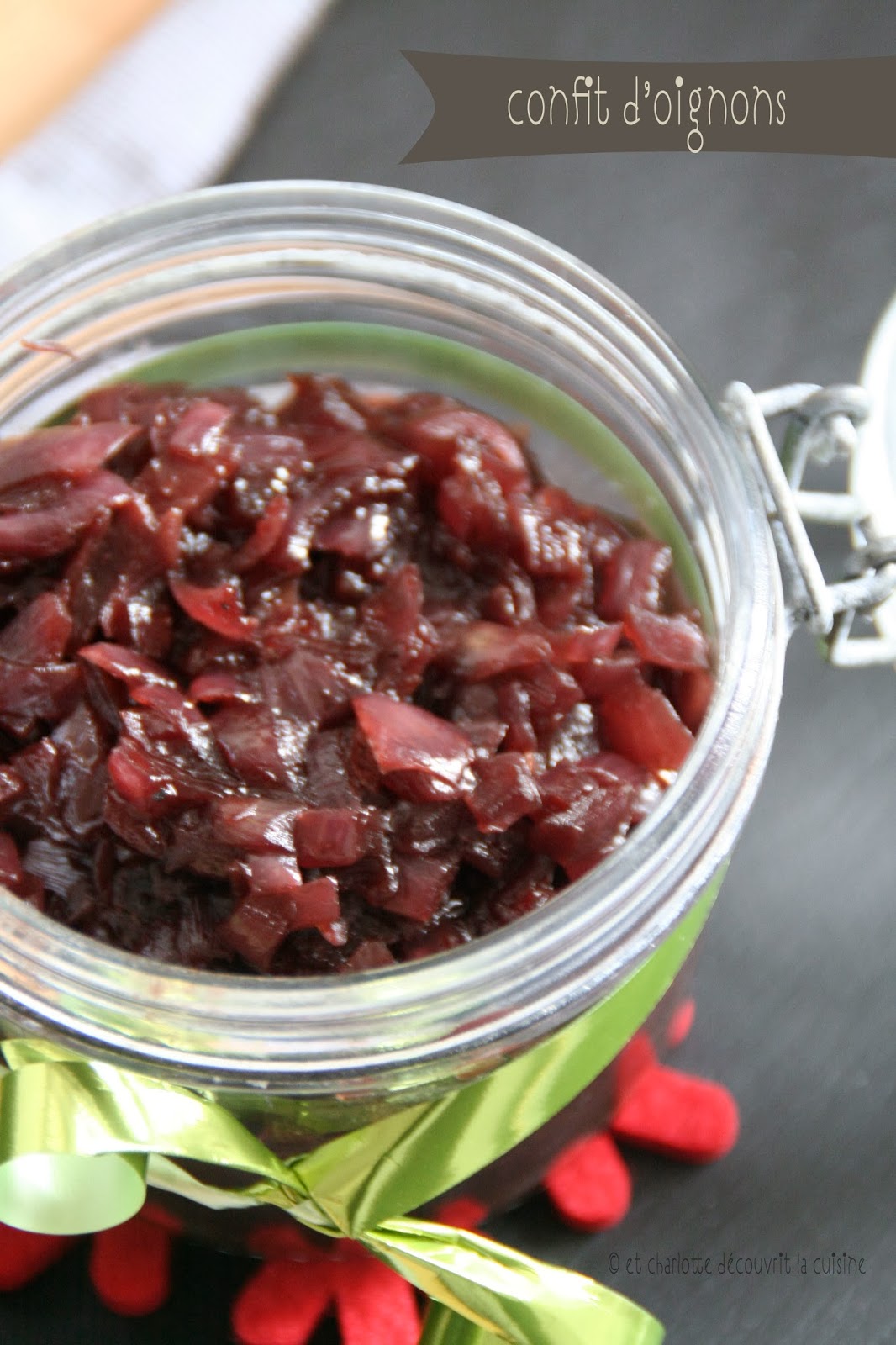 ET CHARLOTTE DÉCOUVRIT LA CUISINE...: Confit d'Oignons