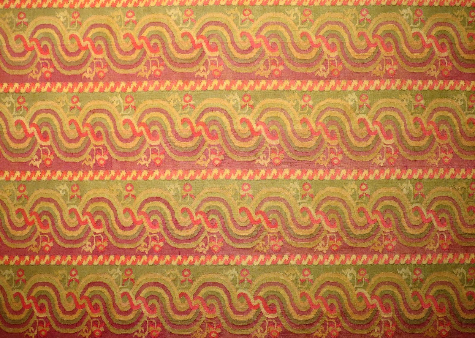 FolkCostume&Embroidery: Burmese Costume and Luntaya Acheik