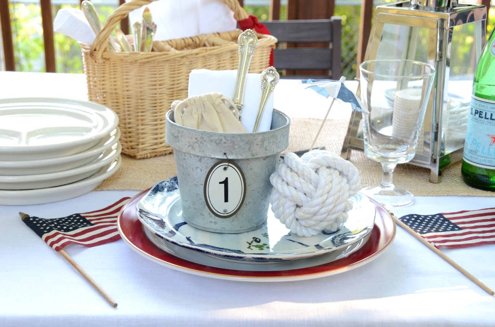 IRON & TWINE: Memorial Day | Nautical Table Setting