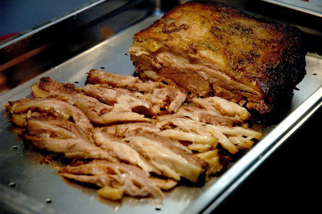 DUDE FOR FOOD: An All-You-Can-Eat Tasting Session at The Round Table