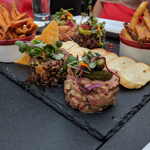 Sortie Restau: Tranchez pour Guillotine - Etre Radieuse par Josianne ...