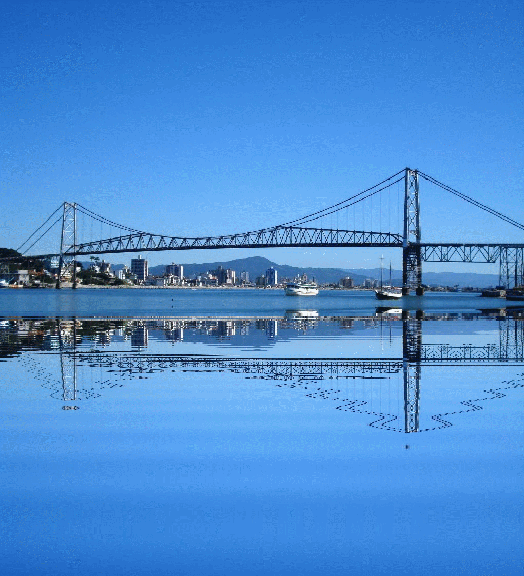 SÓ GIFs. ╬╬ ╬╬ ╬╬ ╬╬ ╬╬ : Ponte Hercílio Luz - Florianópolis - SC.