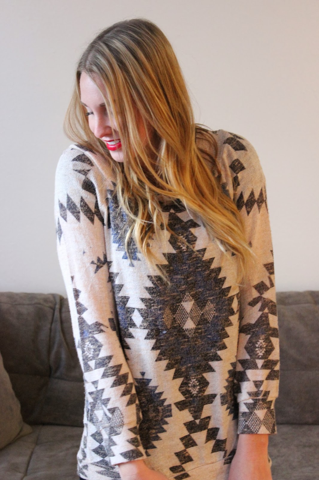 my wardrobe staples: the comfiest sweater ever