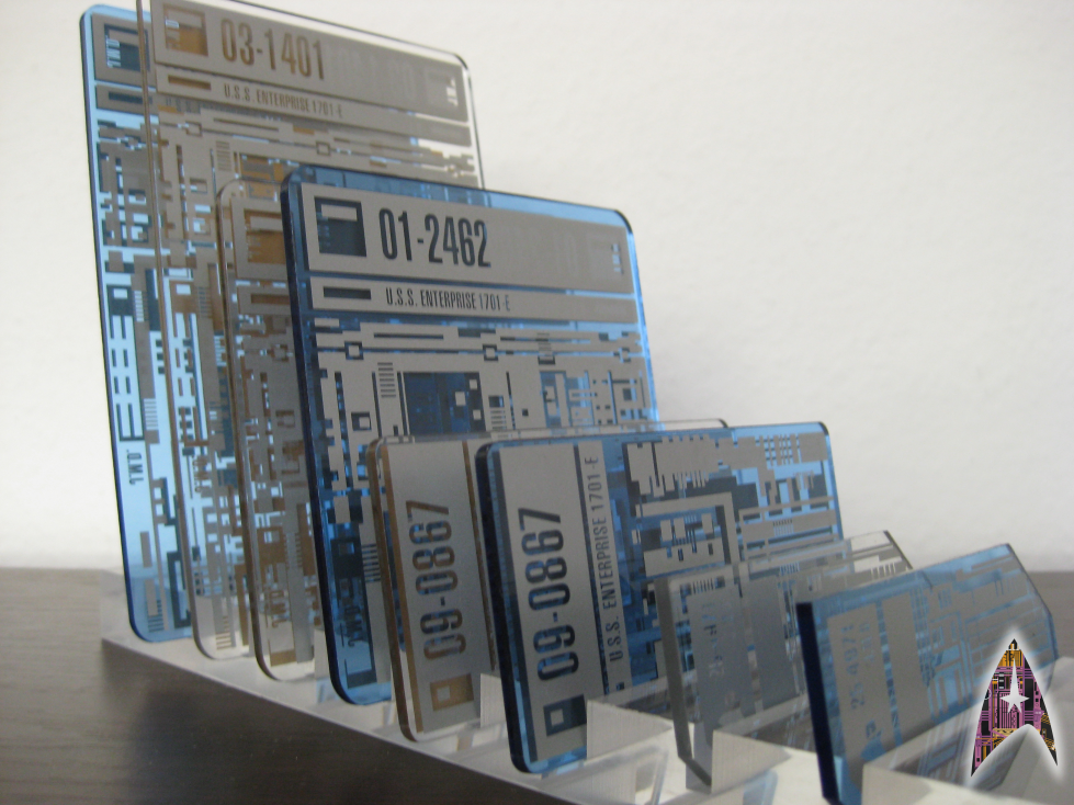 FLEETYARD STAR TREK modeling blog: Isolinear Chips from Star Trek Nemesis