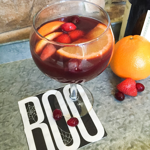 Magnolia Mamas : Happy Halloween & A Boo-licious Cocktail