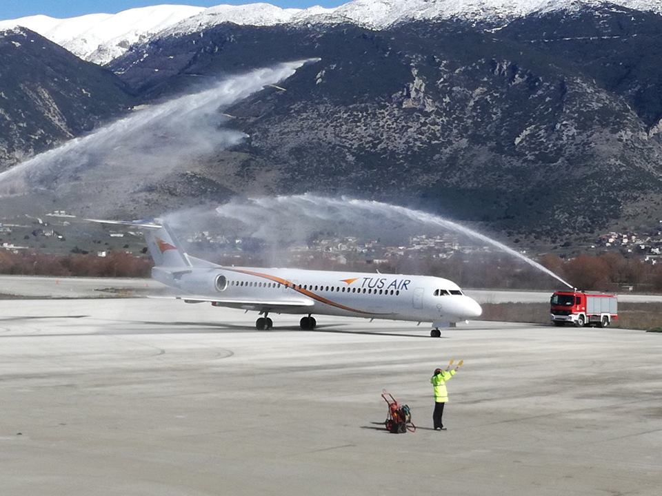 "ΠΟΔΑΡΙΚΟ" ΤΗΣ "TUS AIR" ME TAKTΙΚΈΣ ΠΤΗΣΕΙΣ ΓΙΑ ΤΟ 2018 ΣΤΟ ΑΕΡΟΔΡΟΜΙΟ ...