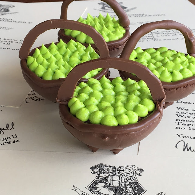 Chocolate Cauldron Cakes - Purple Chocolat Home