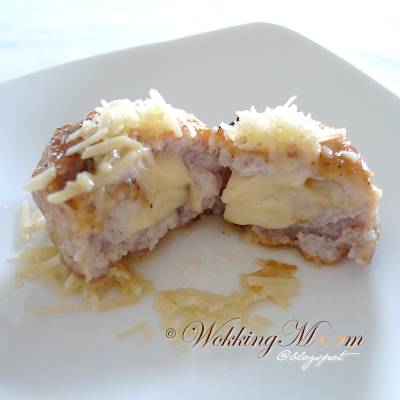 Let's get Wokking!: Cheesy Meatball 香煎芝士肉饼 | Singapore Food Blog on ...