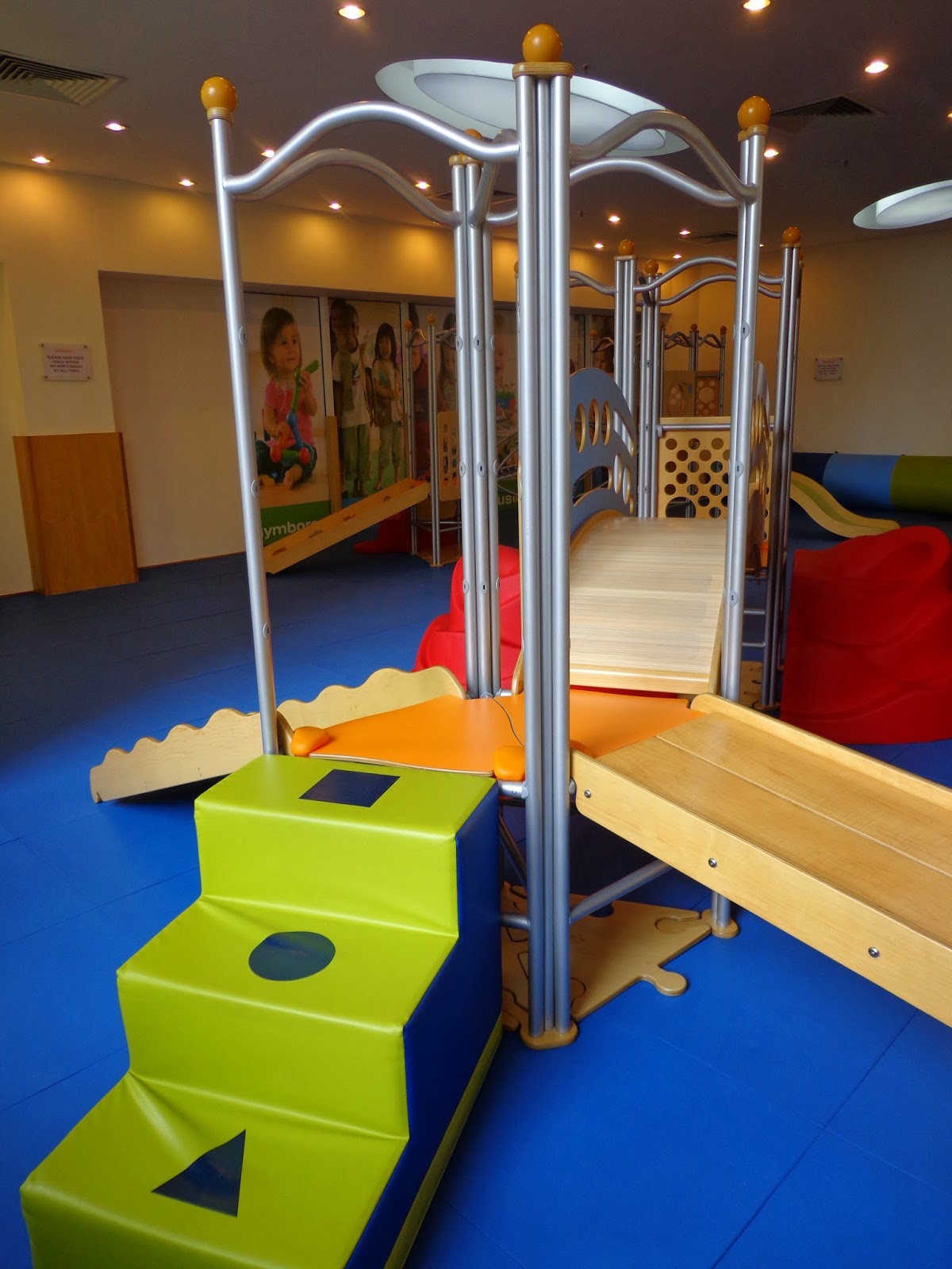 Montessori Mama in Saigon: Gymboree Play & Music