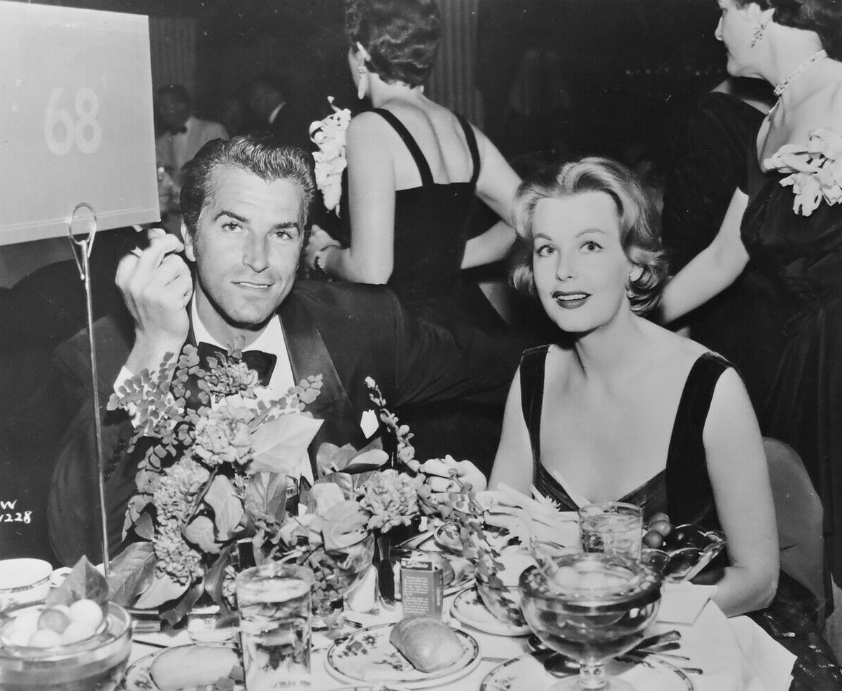 It's The Pictures That Got Small ...: THE WEDNESDAY CANDID 15!