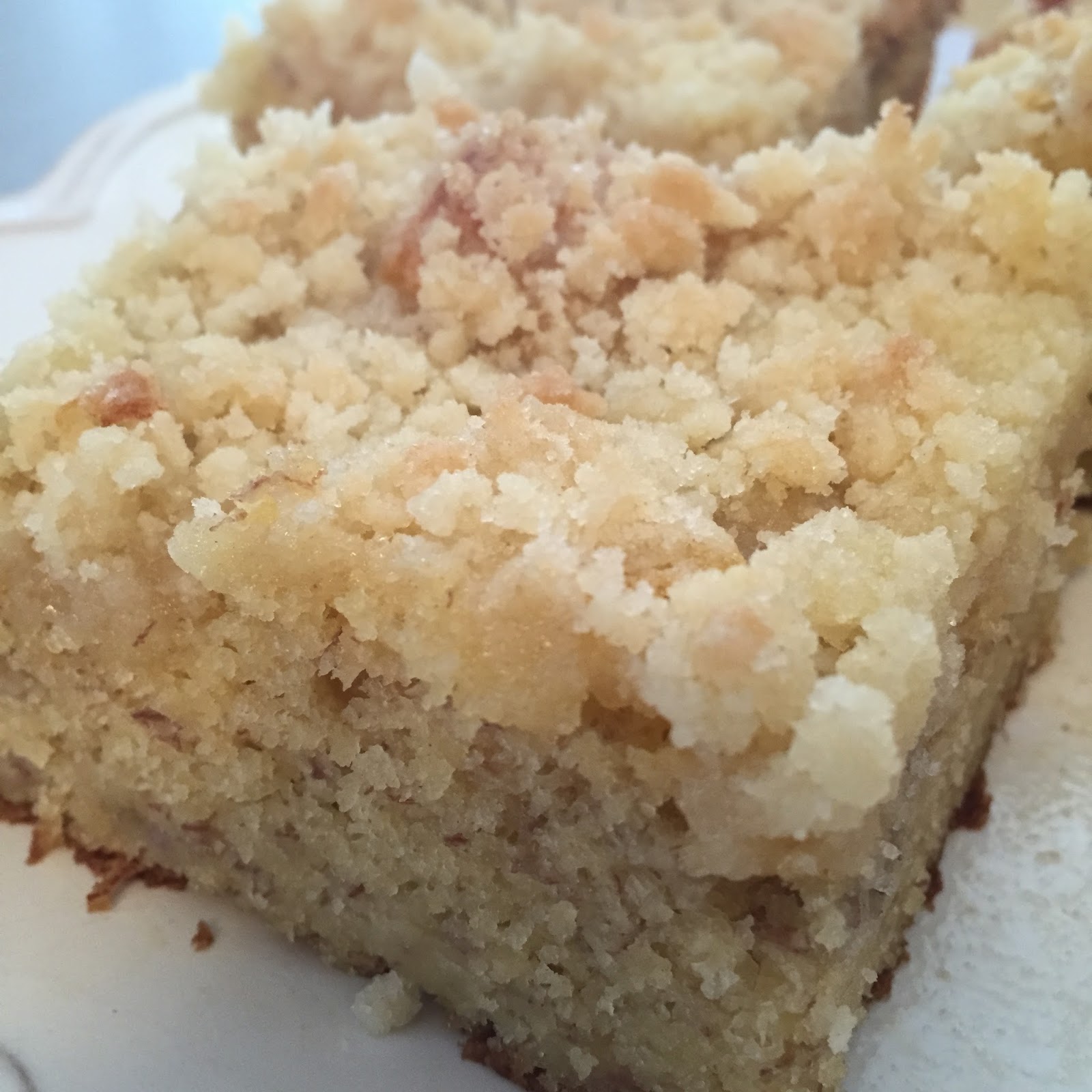 LIFE is better in PINK: Nana's Banana Crumb Cake