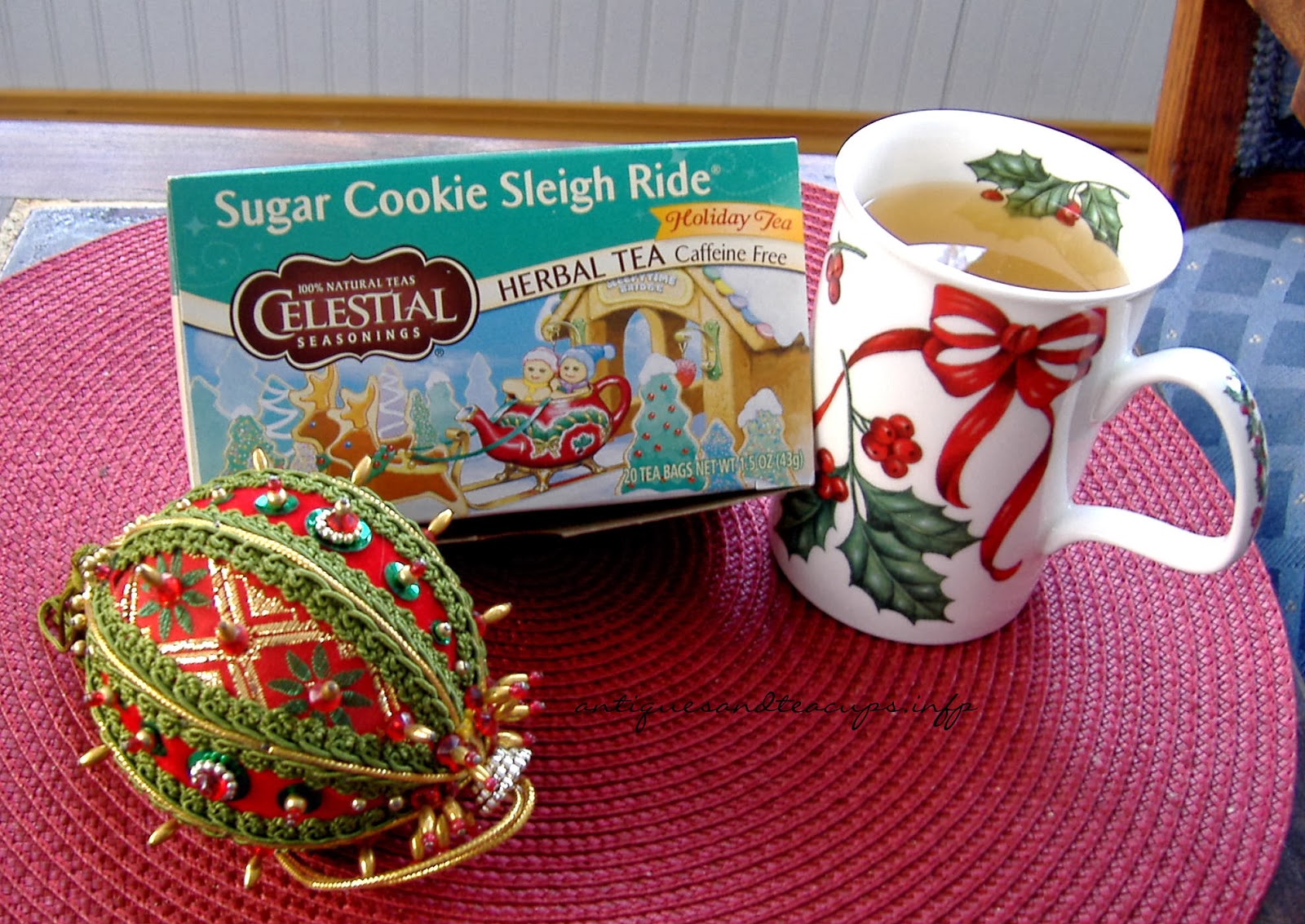 Antiques And Teacups: December 2013