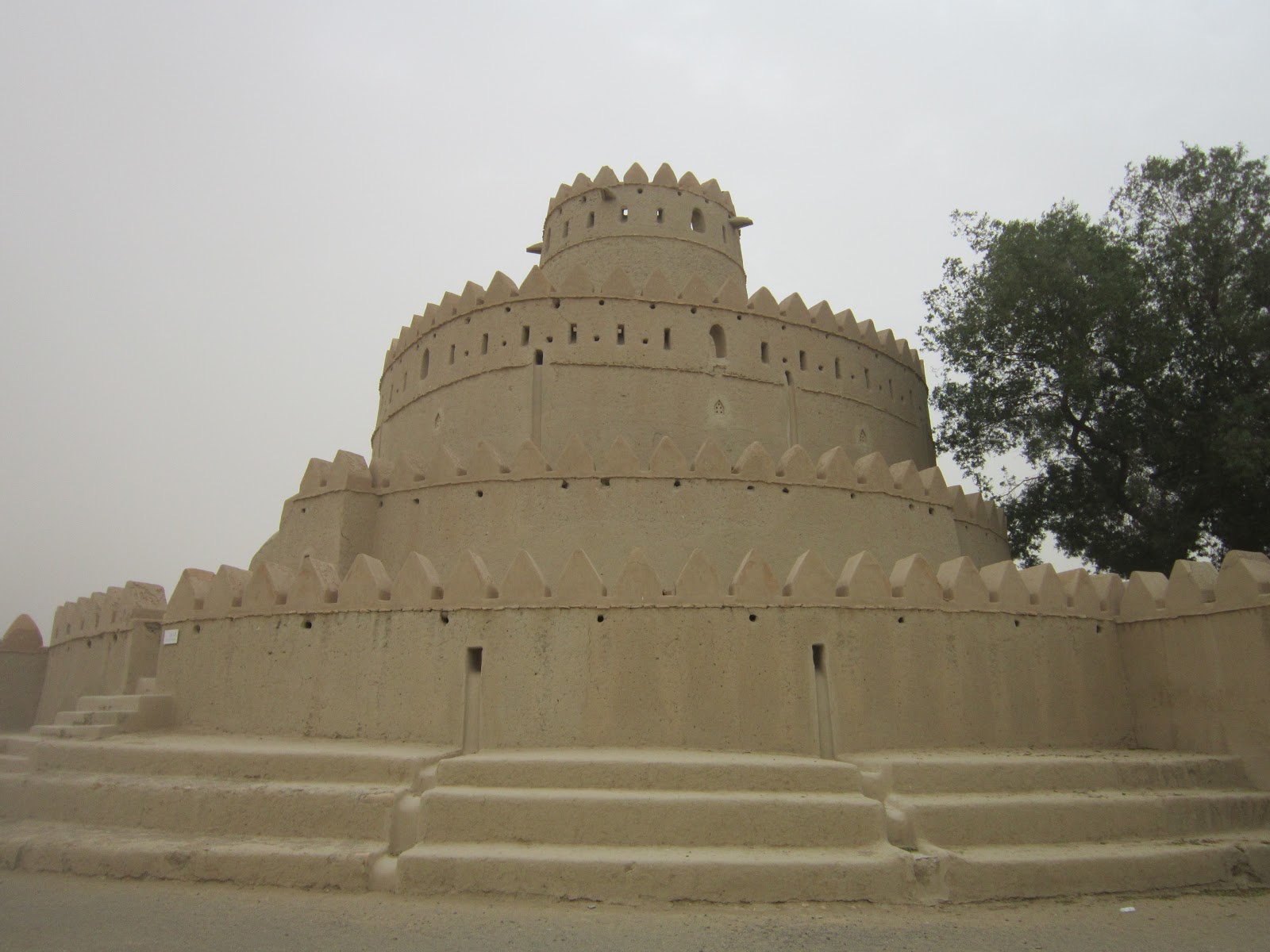 Debbie Goes to Dubai: Arabian Castles, Old Forts and Sandstorms