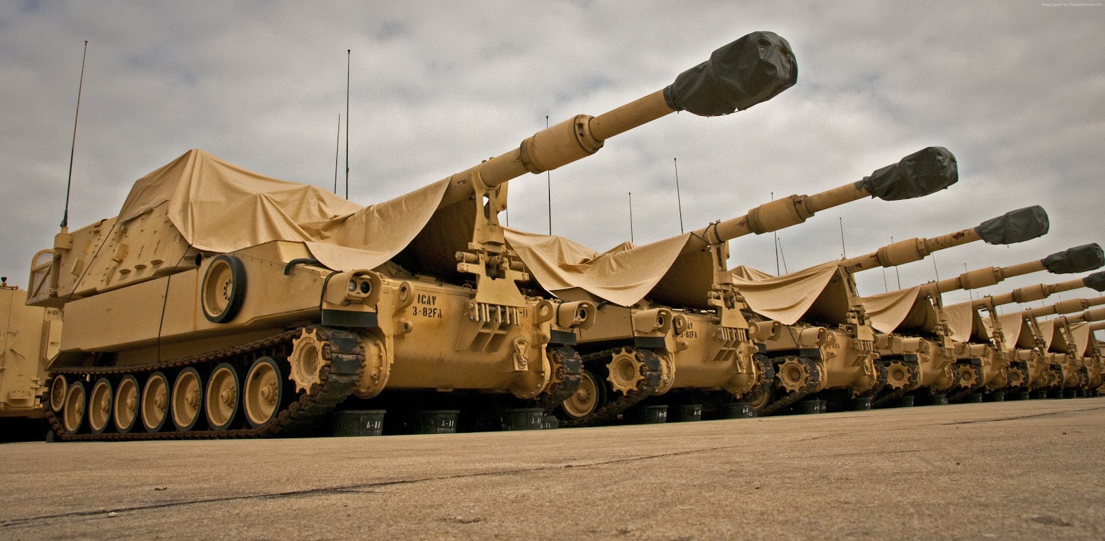 The U.S. Army Howitzer is now firing 5,000 MPH high tech projectiles