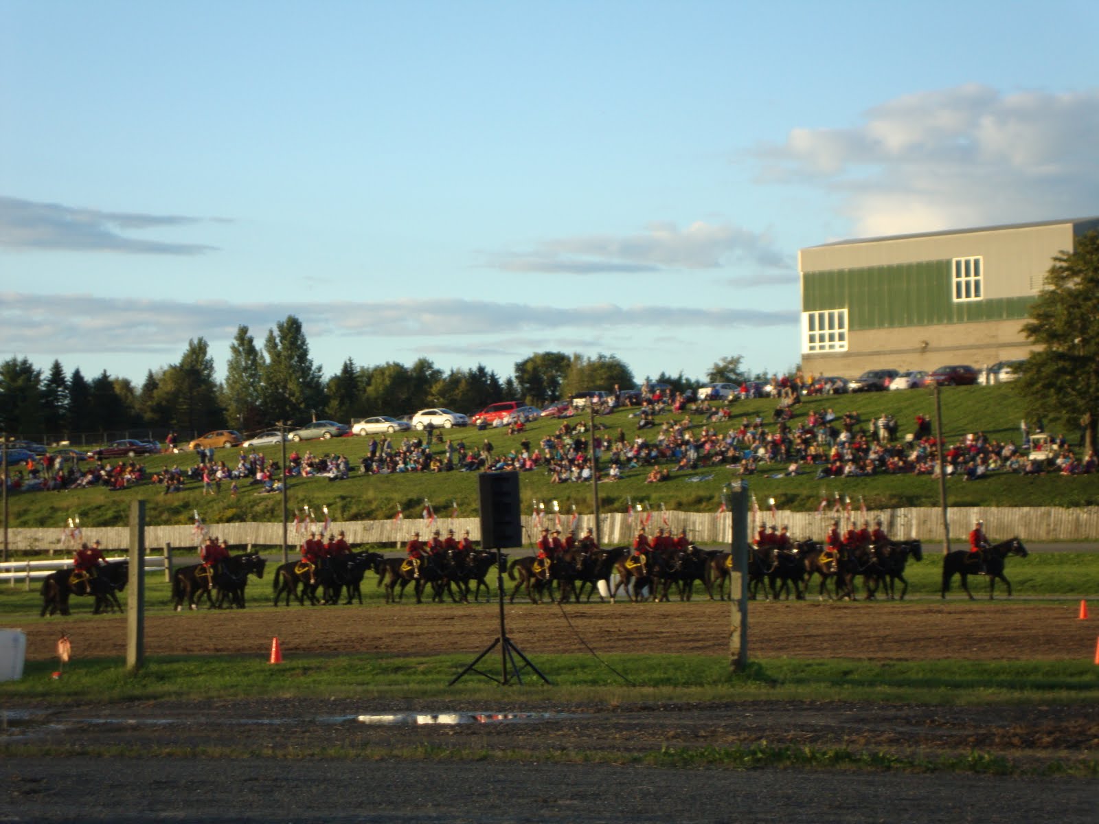 The Shiretown Blogger: RCMP Musical Ride in Woodstock