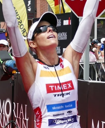 Leanda Cave Foundation: Item #7: Lisa Roberts Race Kit