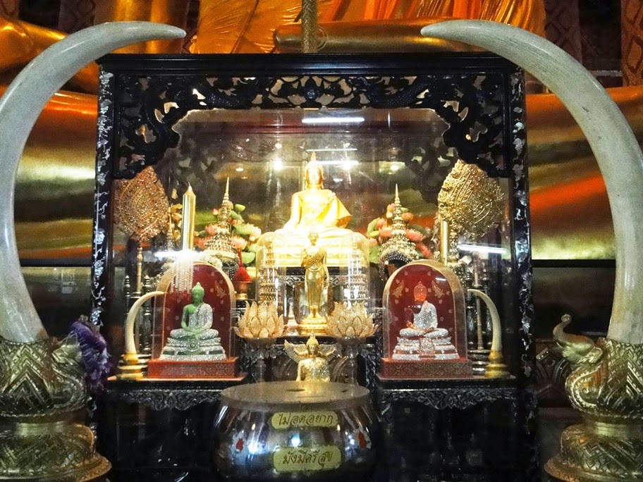 Temples In Thailand: Ayutthaya - Wat Phanan Cheong