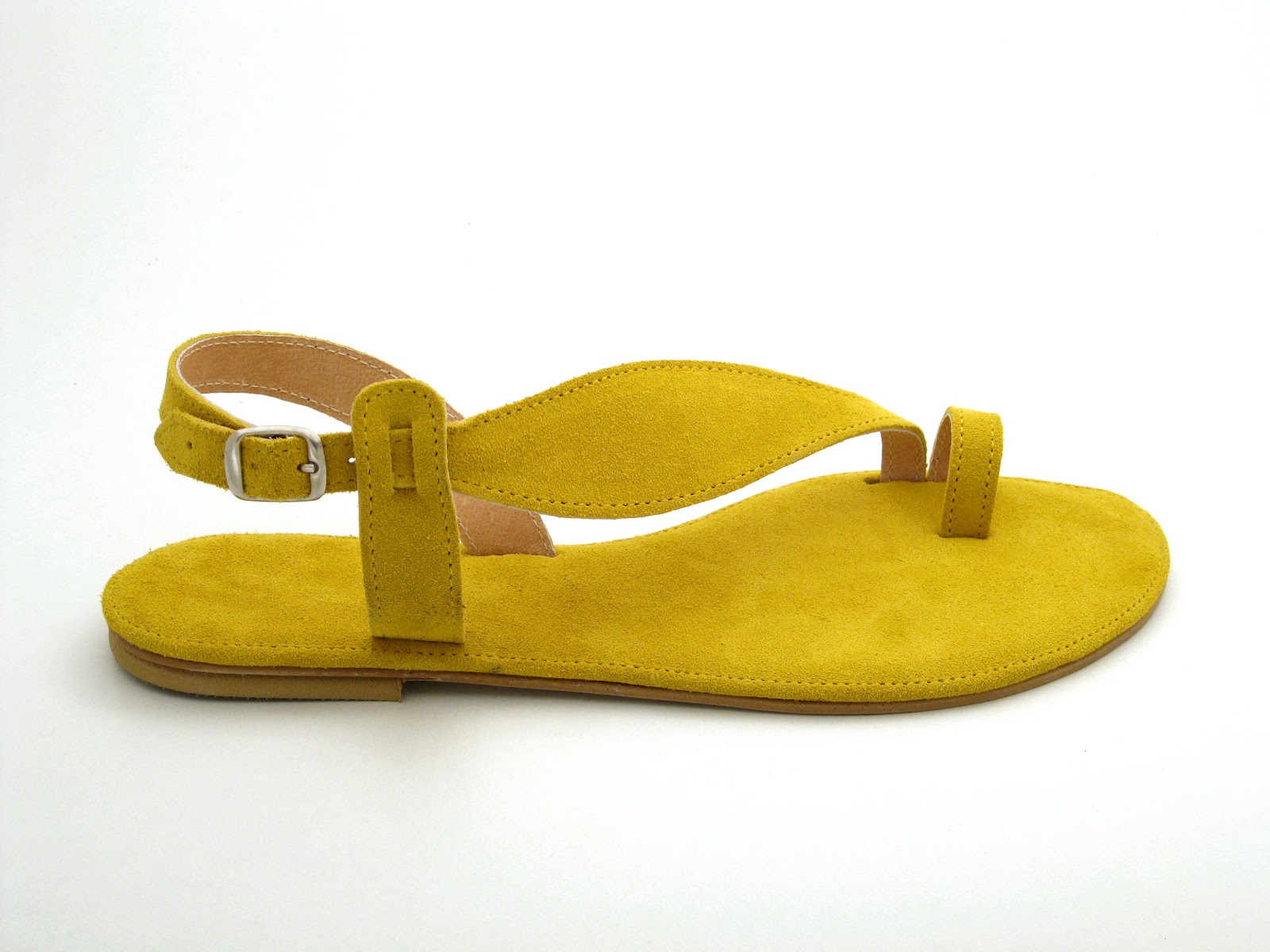 MARGO SHOES: ΣΑΝΔΑΛΙΑ ΓΙΑ ΣΤΟΛΙΣΜΑ