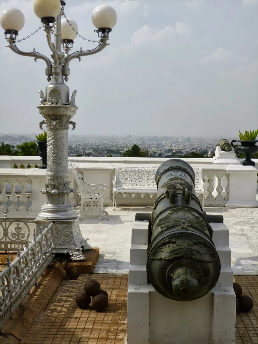 Falaknuma Palace Images That Will Make You Feel Like A Nizam | Sidewalk ...