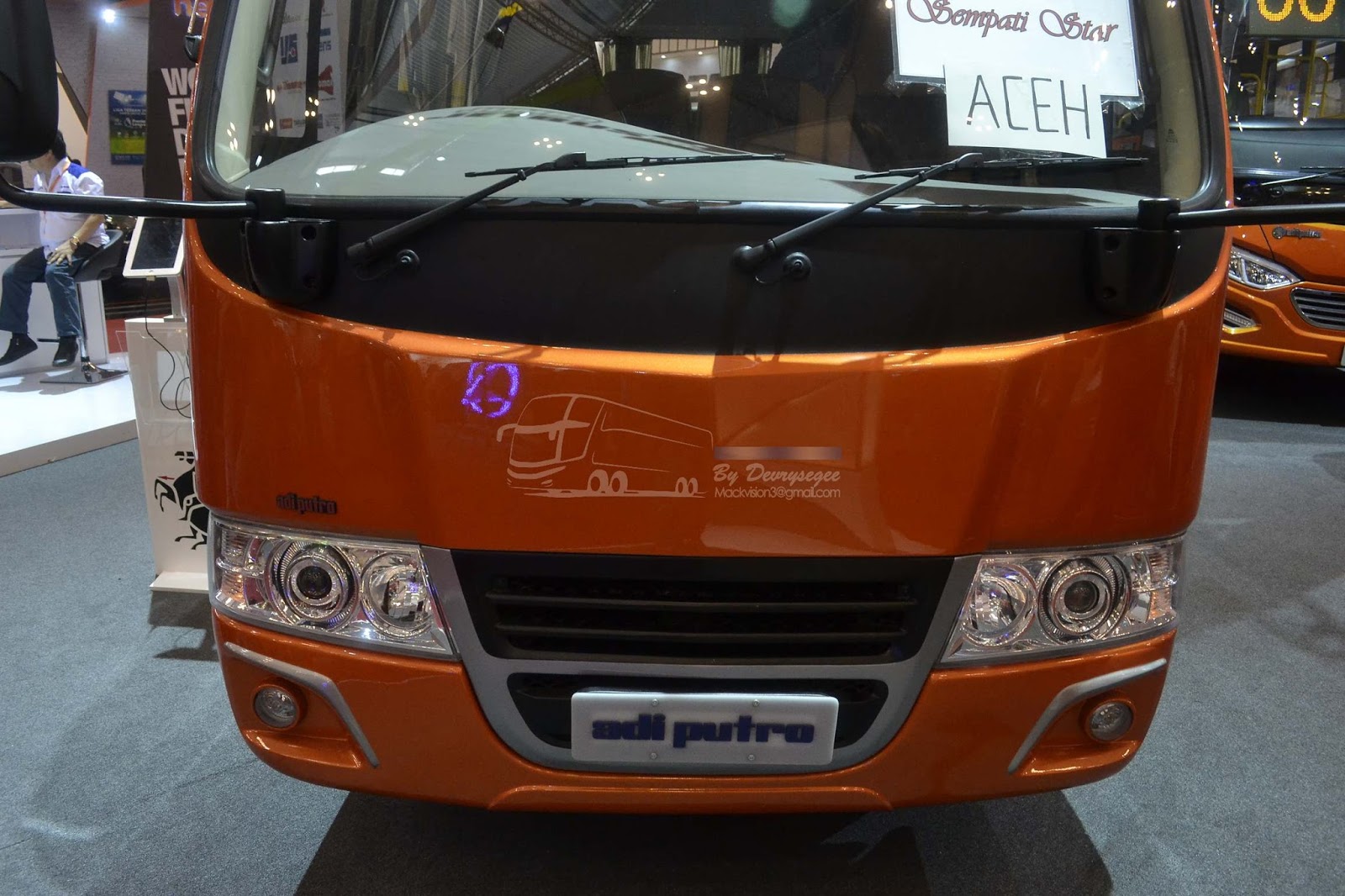 Adiputro Coaster Jetbus 2 MC