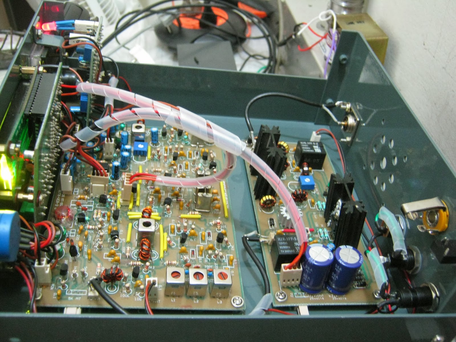 BITX SSB QRP TCVR FOR HAM RADIO: Pictures of Working Bitx Ver 3B