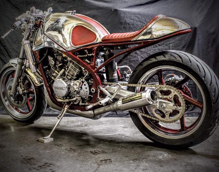 ‎VF 500 "Interceptor‬"