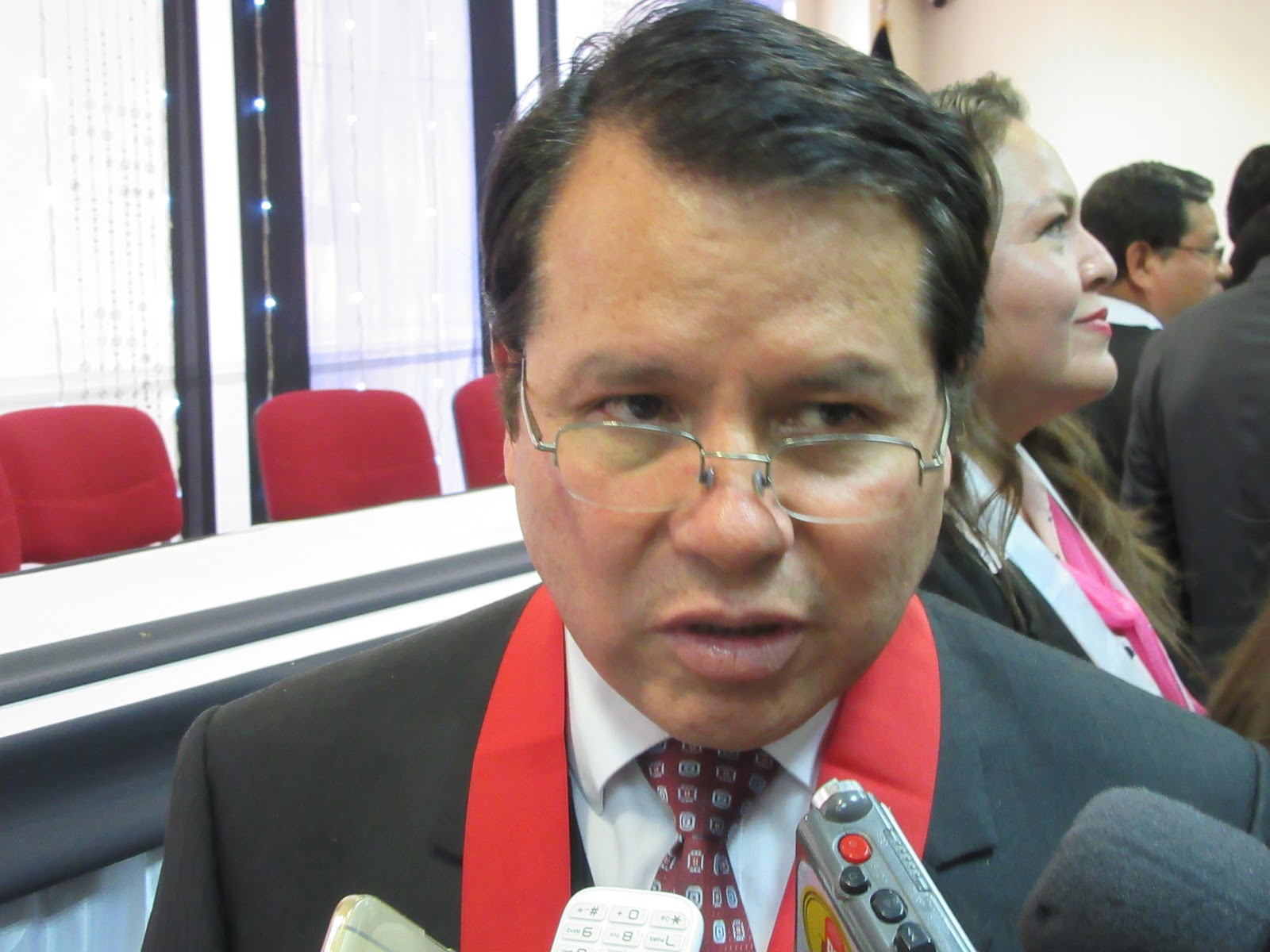 "Group 10 Noticías-Huancayo": Nick Olivera " Instó a trabajar con ...