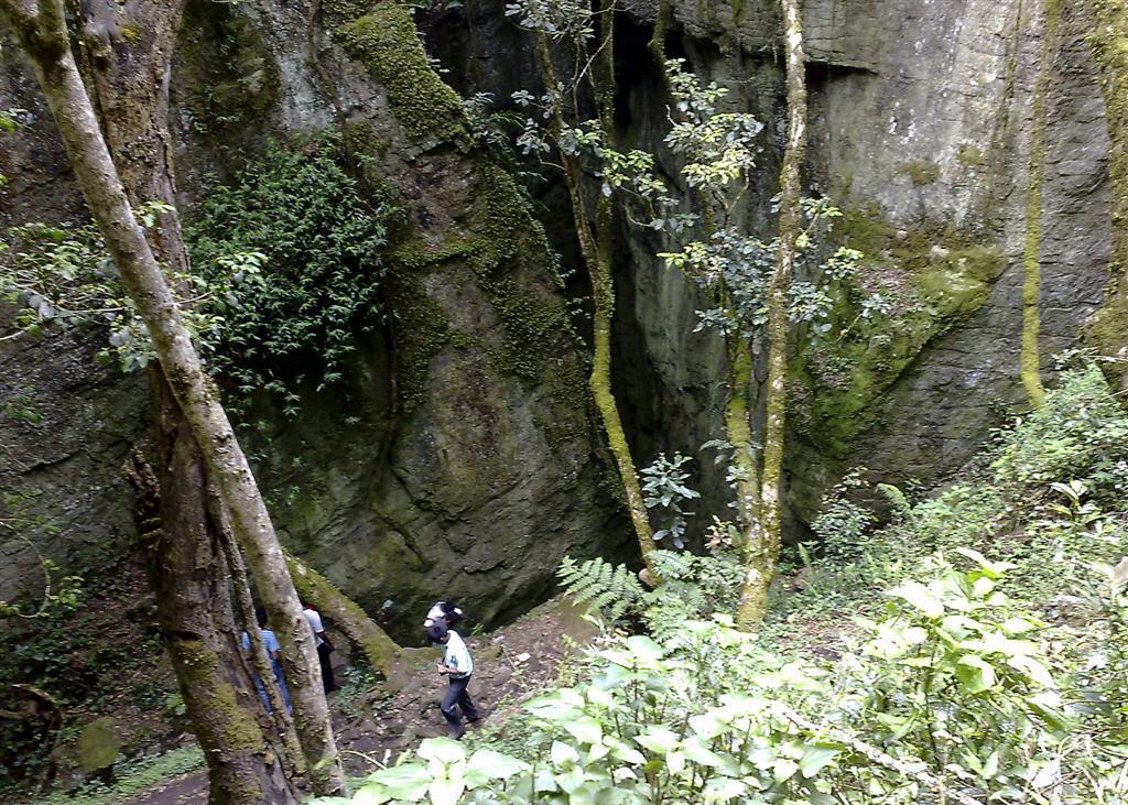 The EYE of Nature: view from Guna Caves (Devil’s Kitchen), Kodaikanal