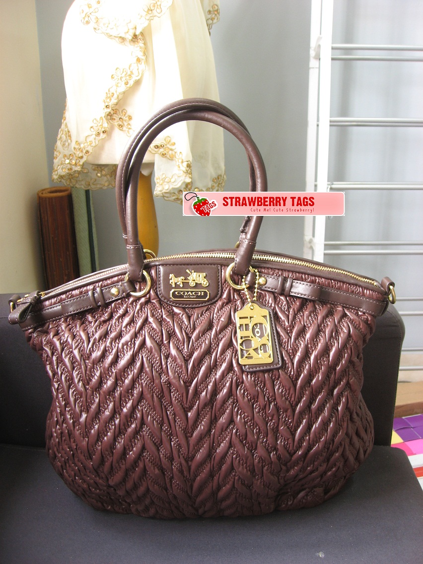 ~StrawBerry TaGs~: COACH Madison Quilted Chevron Nylon Large Lindsey ...