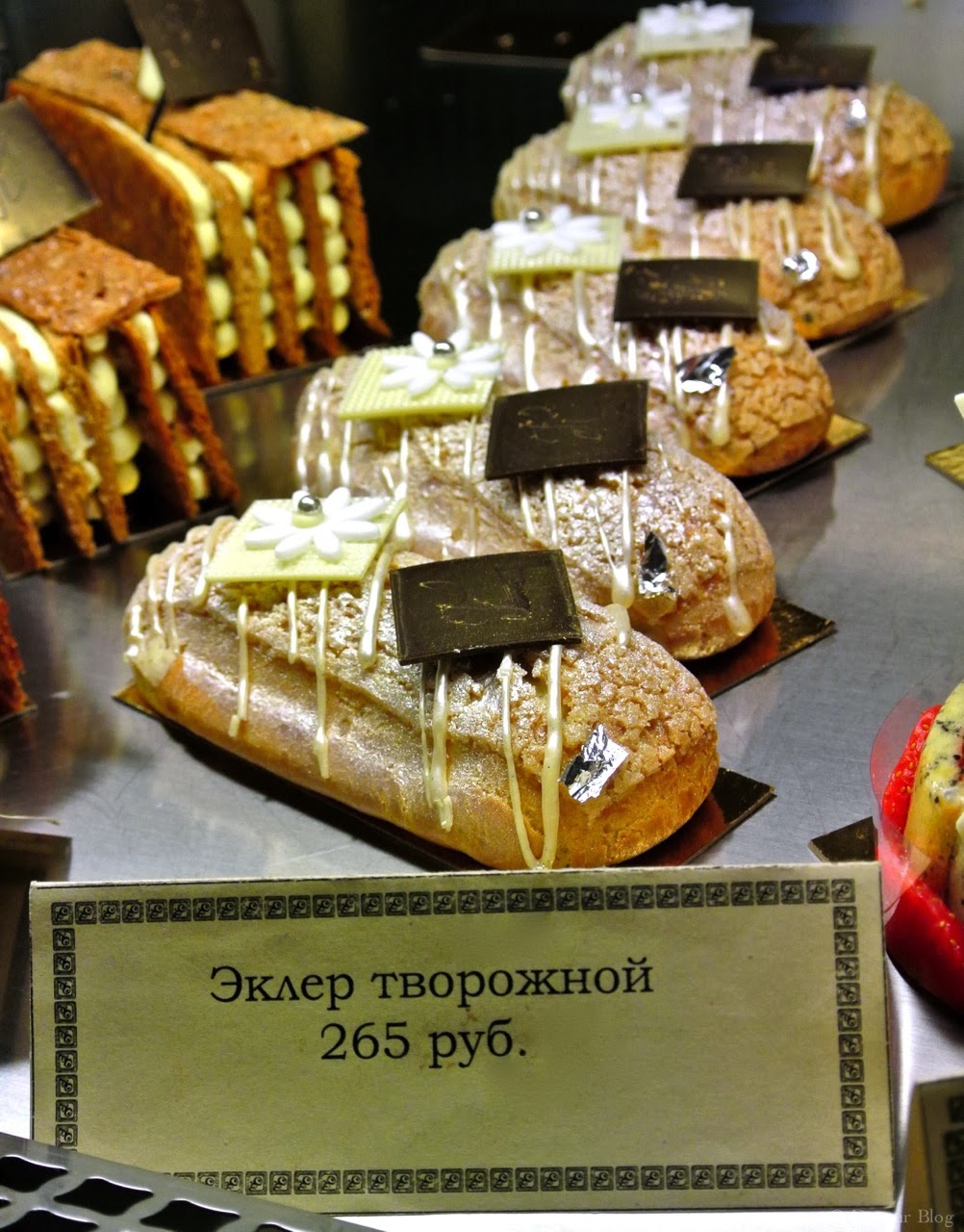 Anticipation and Enjoyment: Dining in Café Pushkin, Moscow | HuffPost Life