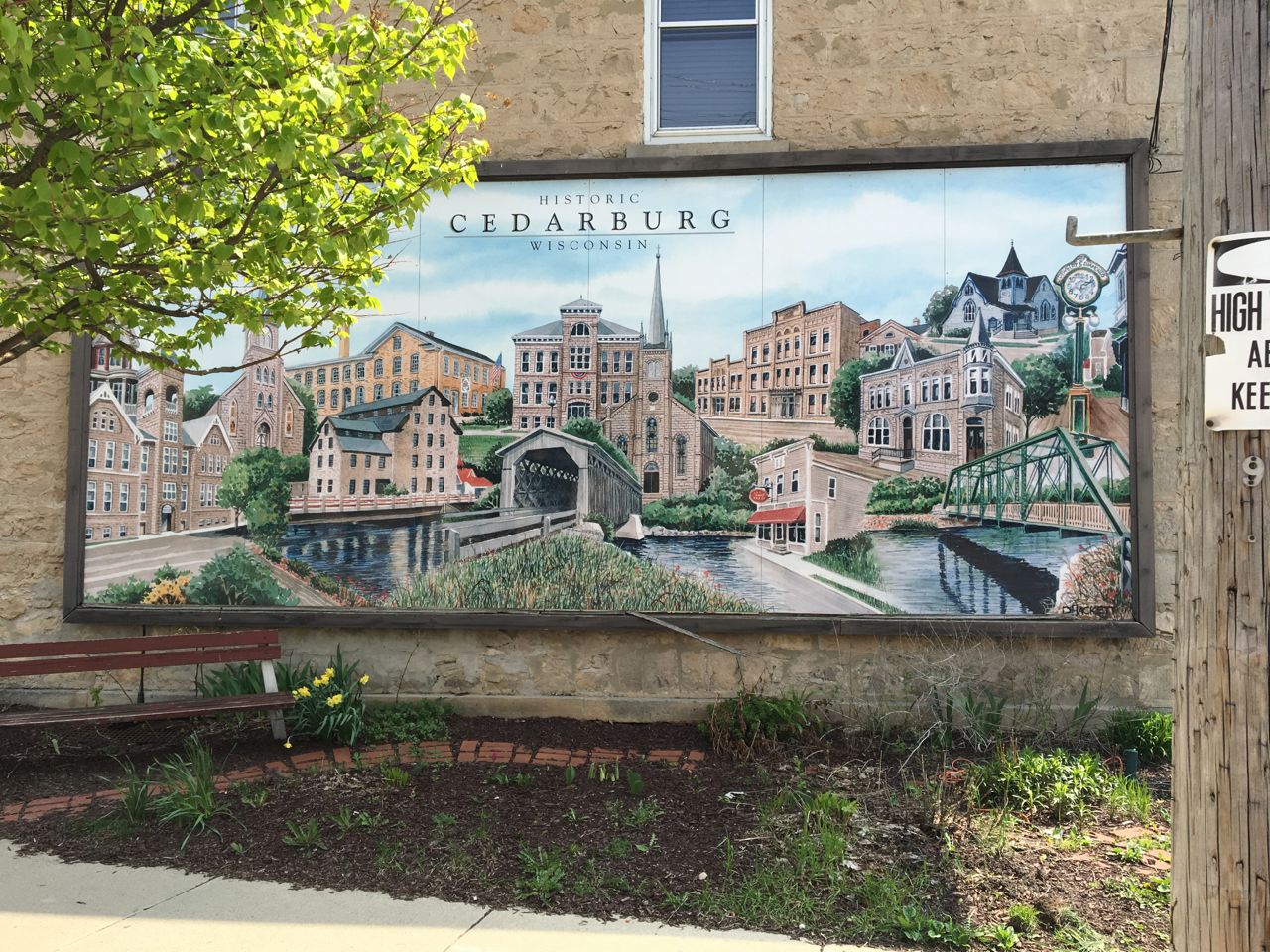 Pleasant Living: CEDARBURG, WISCONSIN