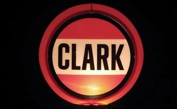 World Of Classic Cars: Clark's Super Gas - World Of Classic Cars
