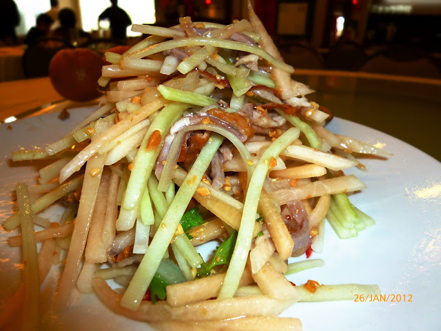 UNBEARABLE LIKENESS OF AN ANGEL: Food for Thought: Beng Thin Hoon Kee