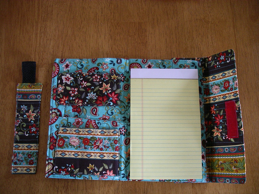 Quilter's Pantry TN: OPEN AND CLOSED - the latest in the line of note ...