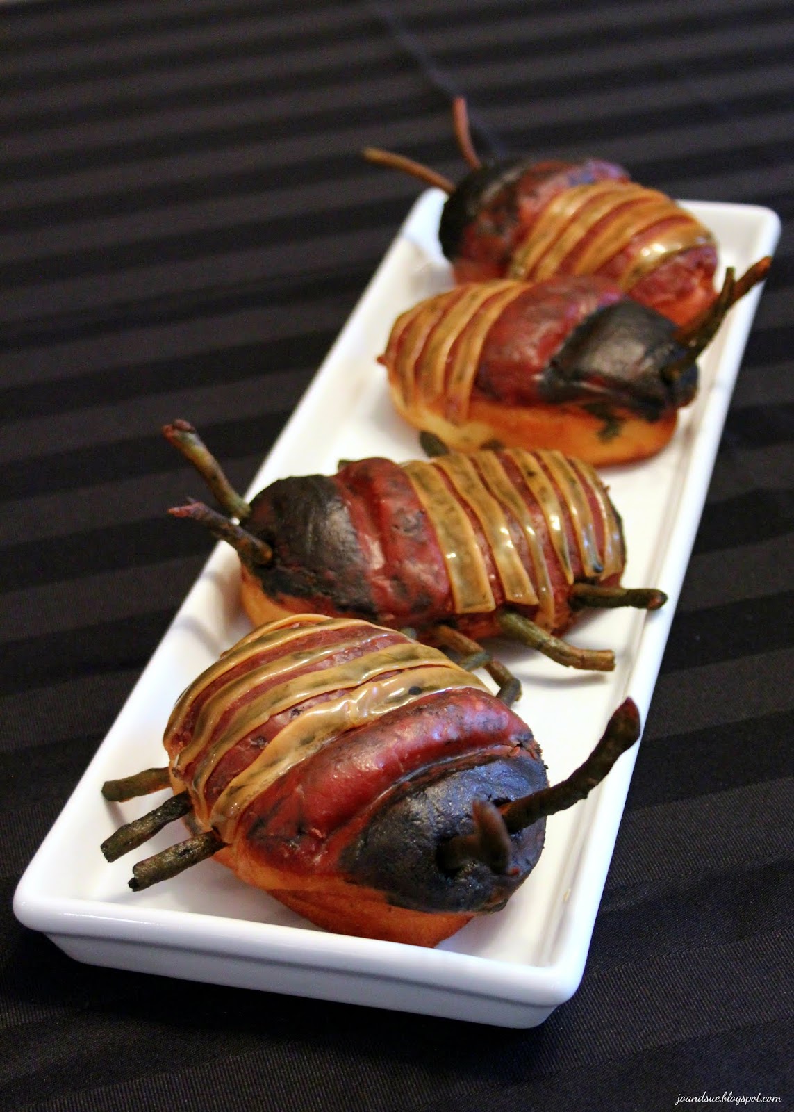 Jo and Sue: Cockroach Donuts