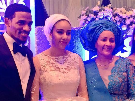 Photos from the wedding of the daughter of the Min. of Environment ...