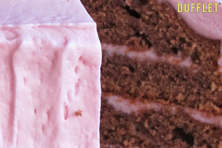 Tour de Dufflet: CotM: eat more pink cake!