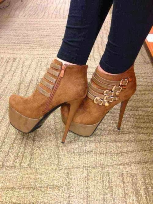 Hot Miami Style: High Heels