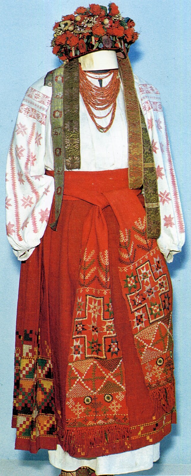 FolkCostume&Embroidery: 2011