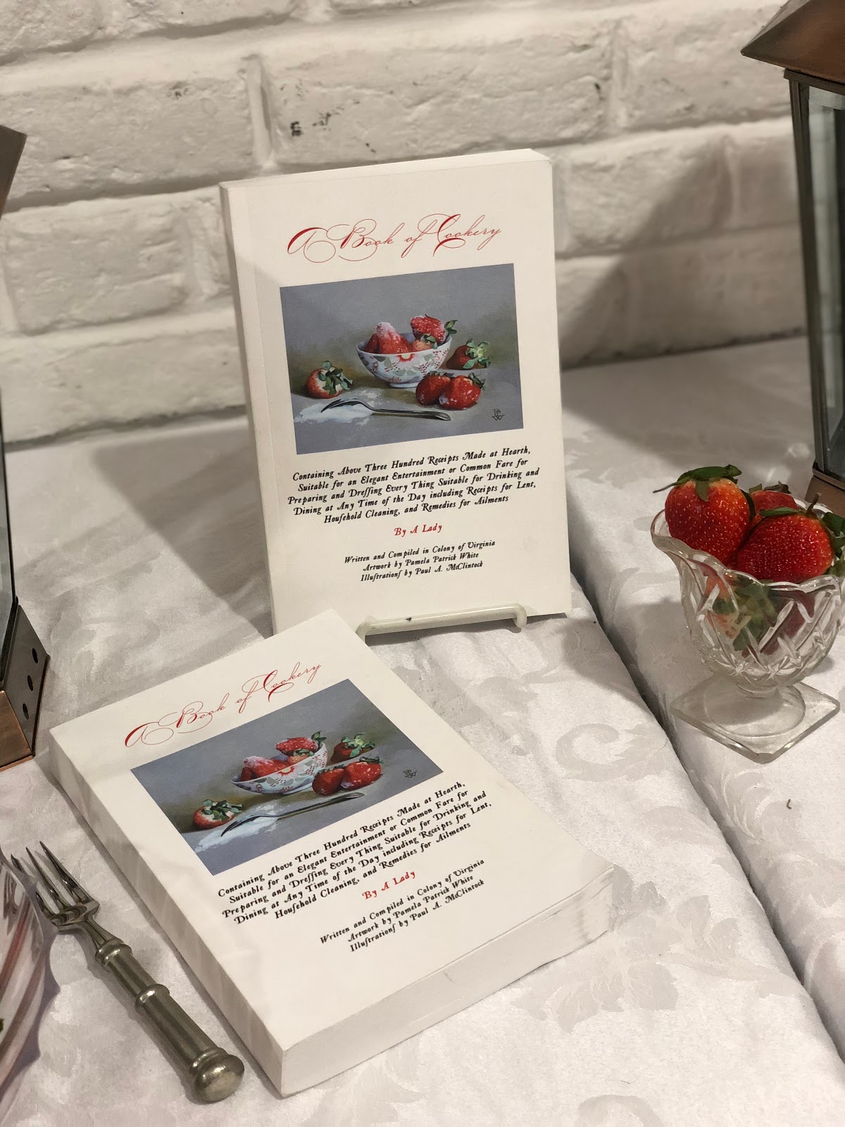 K. Walters at the Sign of the Gray Horse: Jewelry, Hair, and Make-up in ...