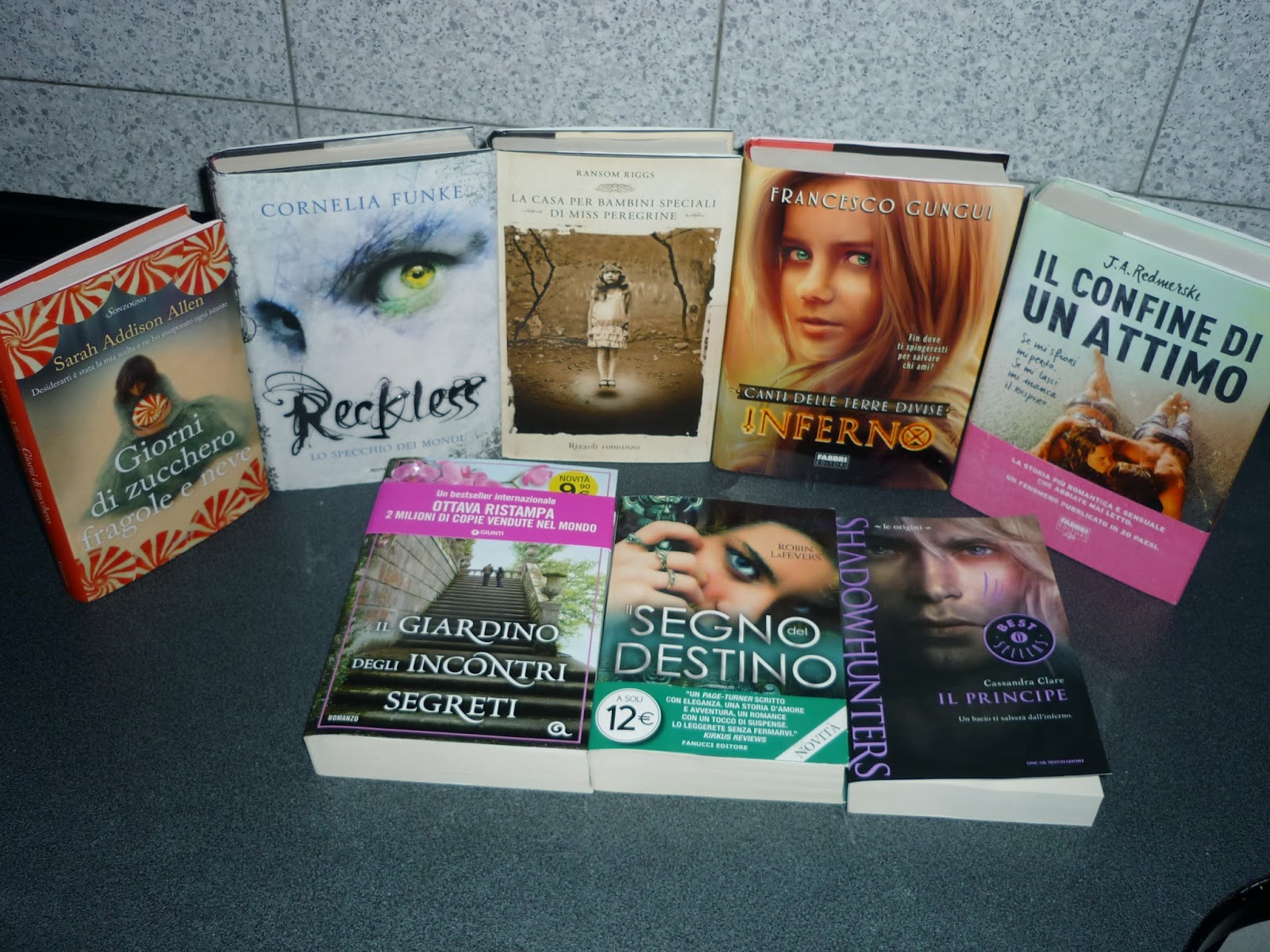 Dreaming Fantasy: New Entries: Una montagna di libri!