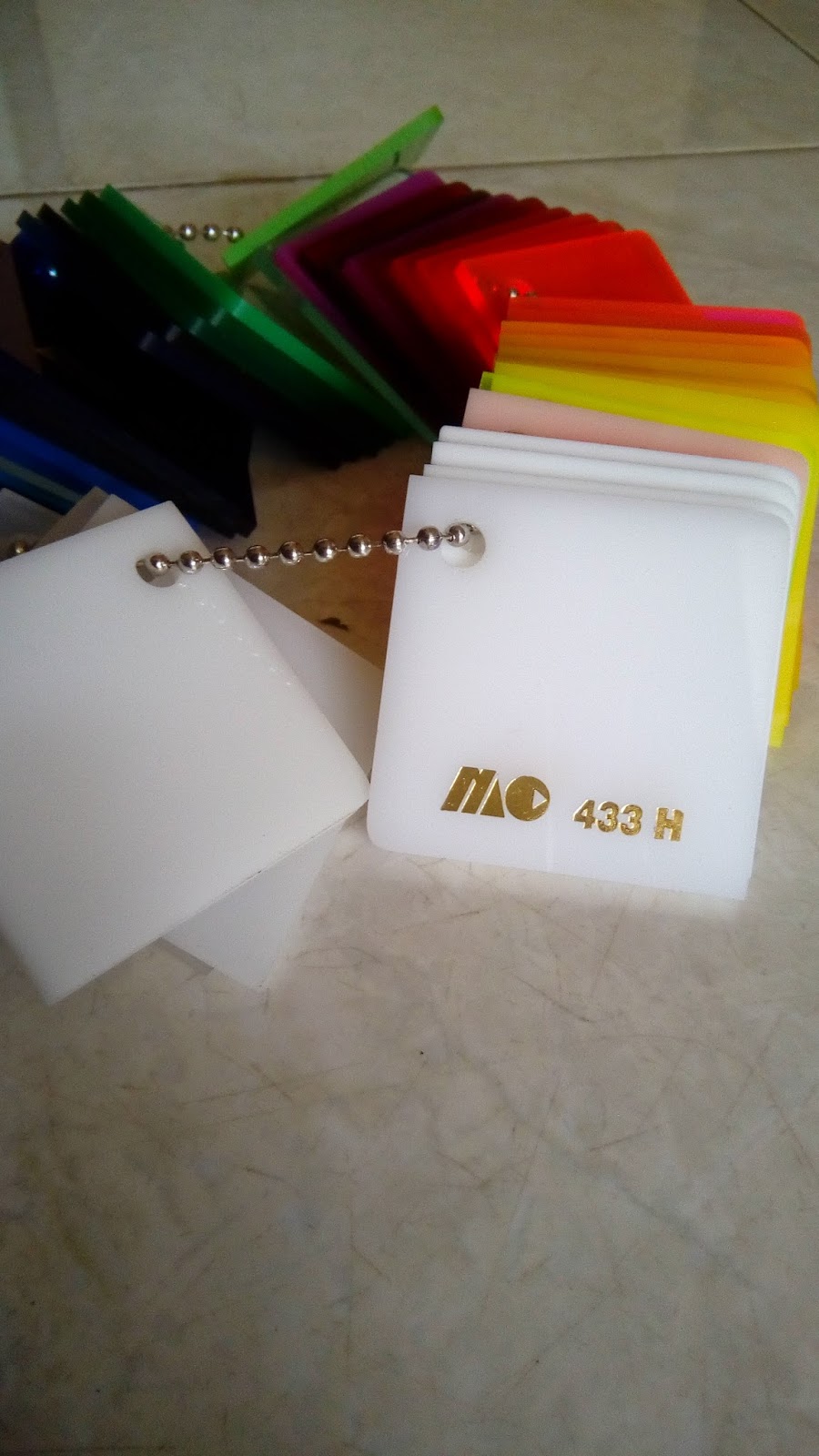 Bahan Acrylic Murah: Jual Bahan Acrylic Berkualitas