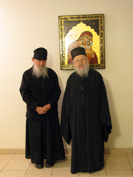 ΑΓΙΟΡΕΙΤΙΚΕΣ ΜΝΗΜΕΣ: 2889 - Πρόσφατη φωτογραφία του Γέροντα Εφραίμ ...