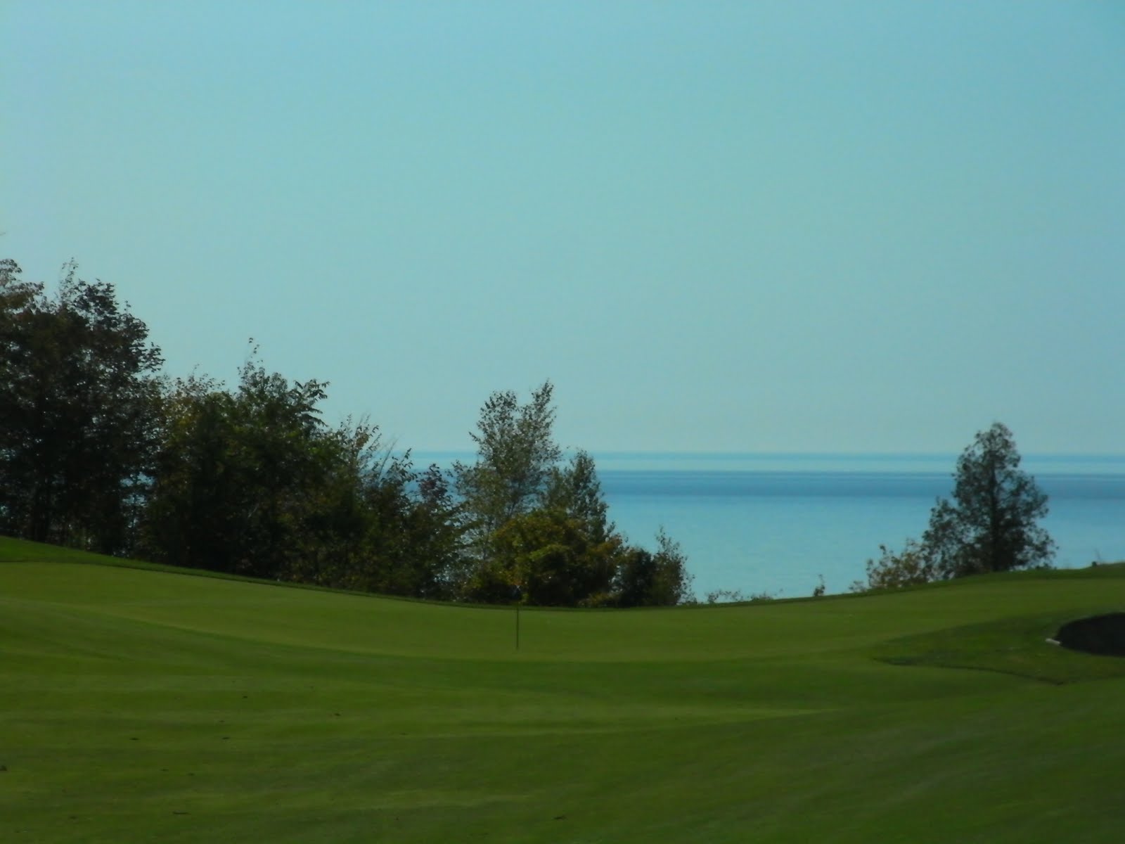 Golf Course and Equipment Reviews: Arcadia Bluffs (Arcadia, MI) Course ...