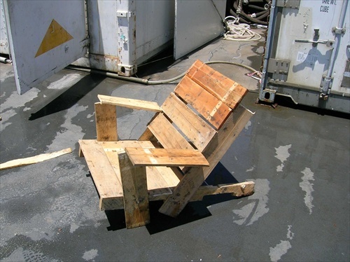 Pallet Chair - Ideas with Innovation
