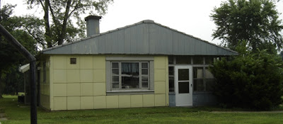 Instant House: The Lustron House