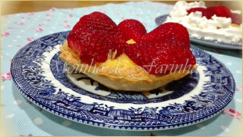 Moinho De Farinha: Tarteletes de massa folhada com creme de pasteleiro ...