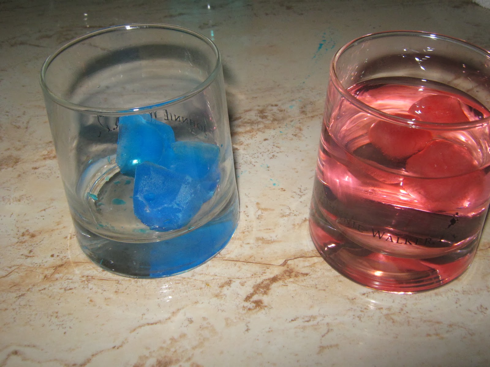 COPILĂRIE, JOACĂ ŞI BUCURIE: Apa: lichid - solid - lichid